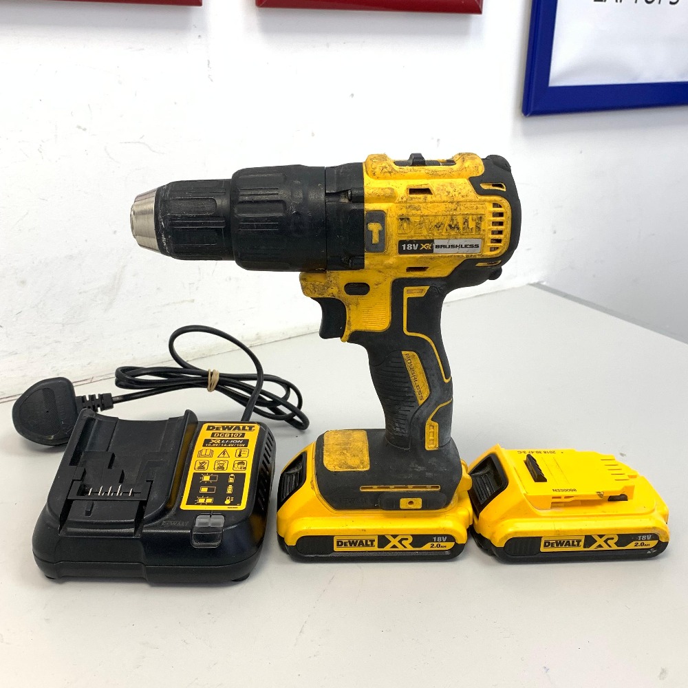 Pre-owned DeWalt DCD778 Drill with 2 Batteries - Own4Less